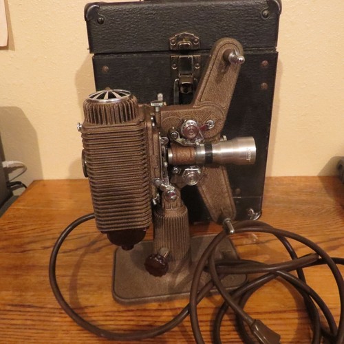 Revere Model 85 8mm Film Projector with case Works Great | eBay