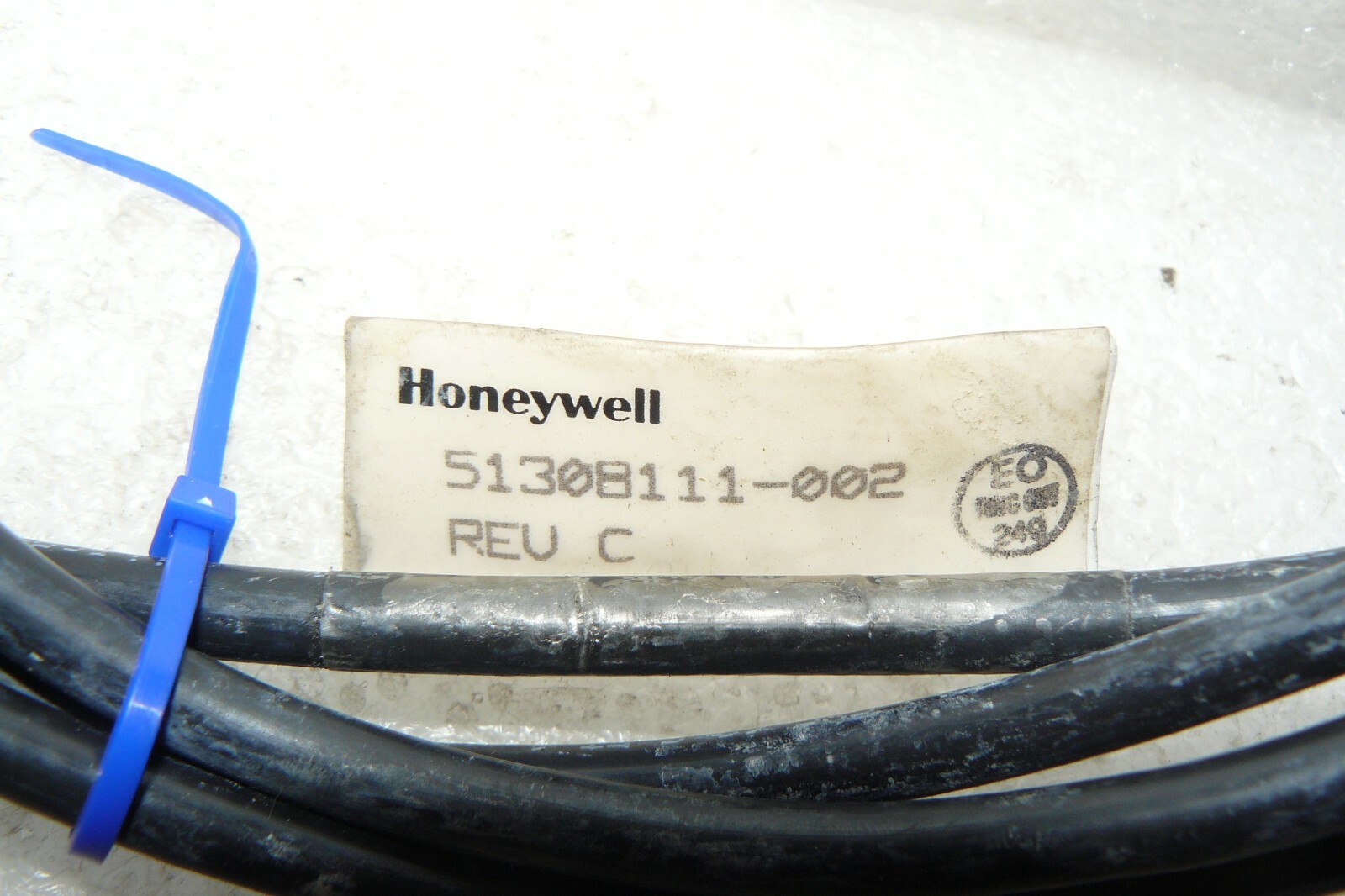 HONEYWELL 51308111-002 CABLE SET LCN COAX 2M | eBay