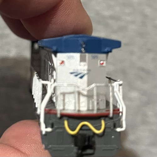 N scale dcc locomotives Southern Sw9 and Amtrak Dash 8 | eBay