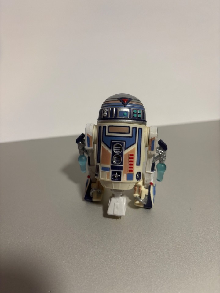 Star Wars Droid Figure Lot of 6 (R2-T0, R4-G9, R4-M6, R4-K5, R2-L3, R7 ...