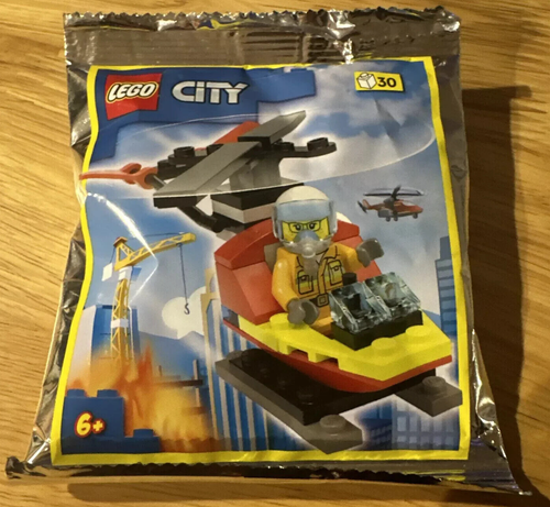 LEGO CITY FIRE CITY HELICOPTER AND PILOT Polybag 952301 New And Sealed ...