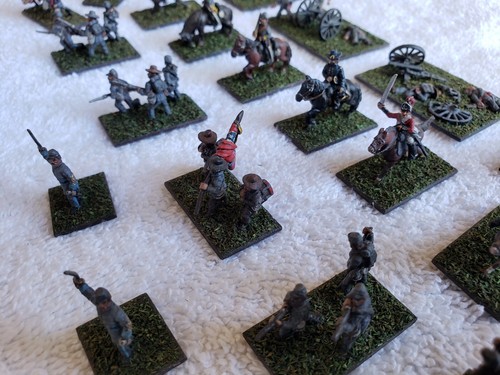 Nicely Detailed 60-Piece Heavy Metal HO Scale Toy Soldier Set! | eBay