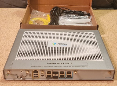 Versa Networks CSG750-2LA Cloud-Managed Router, SD-WAN and Firewall ...