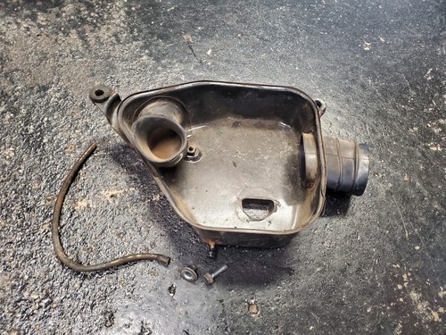 75 HONDA CB360 CB 360 CL CL360 original RIGHT SIDE AIRBOX HOUSING ...
