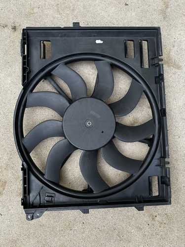 BMW M3 V8 Cooling Fan W/ Shroud Assembly S65 E90 E92 E93 E9x Oem 08-13 ...