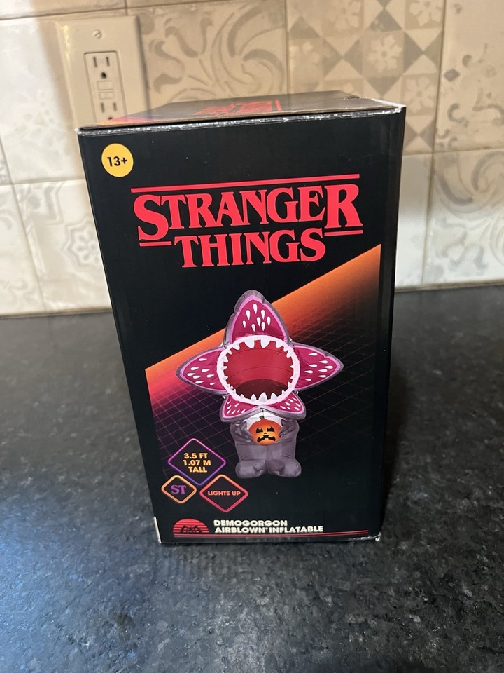 Stranger Things Demogorgon Halloween Air Blown Yard Inflatable 3.5 ft ...