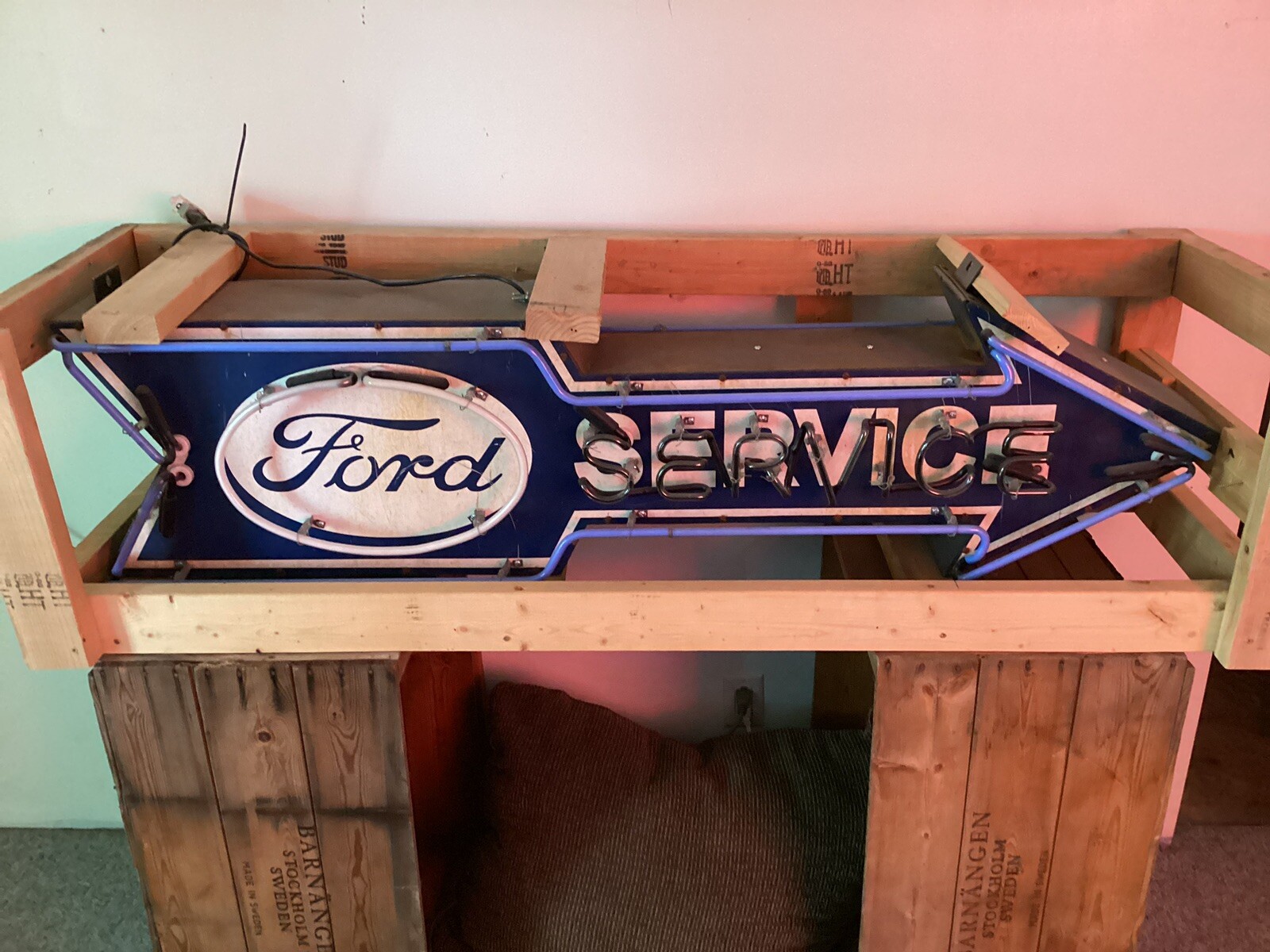NEON double Sided FORD SERVICE Arrow 5’ vintage LooK man Cave SHOP CooL ...