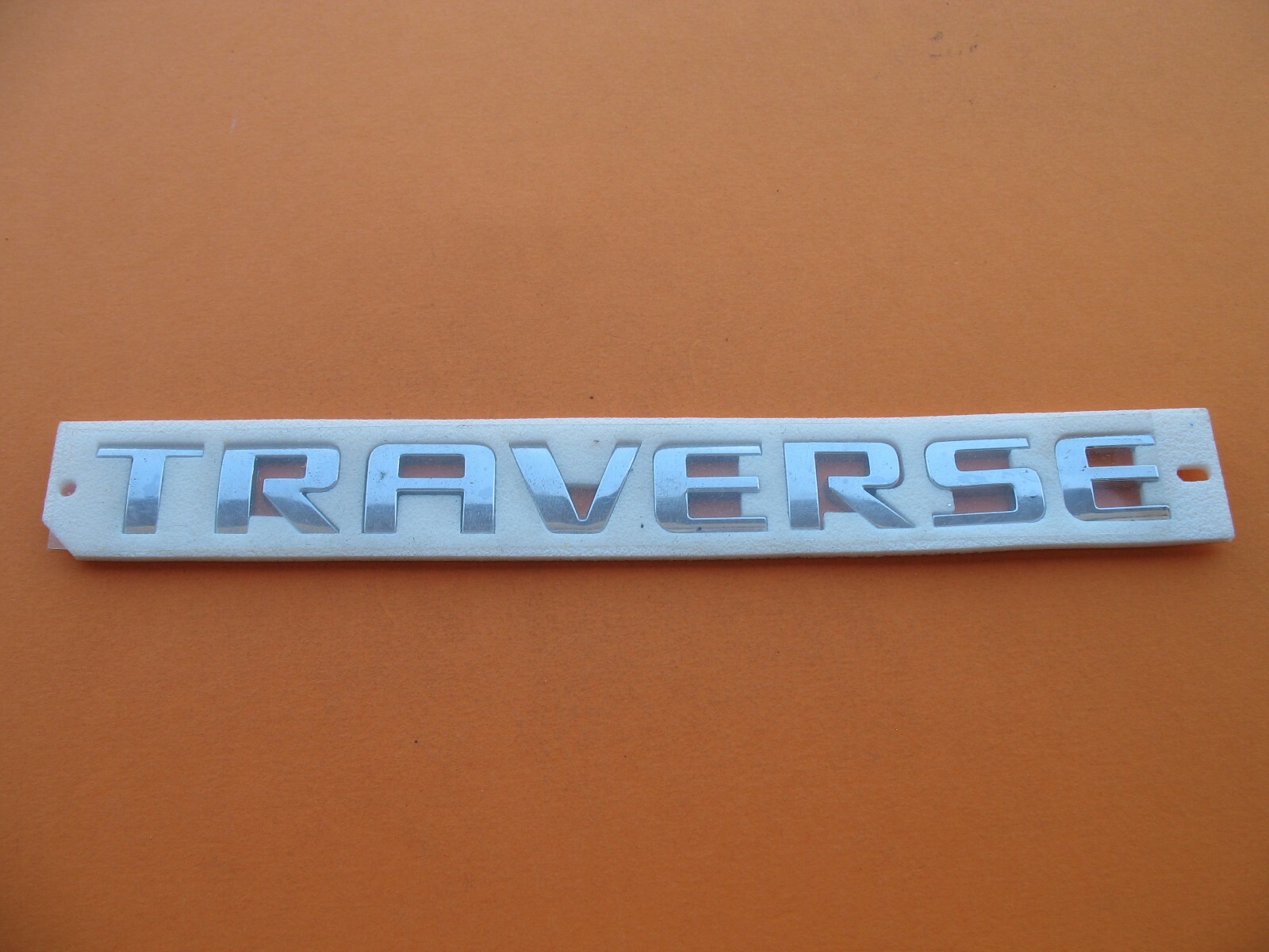 09 10 11 12 13 14 15 16 17 CHEVROLET TRAVERSE REAR EMBLEM LOGO BADGE ...
