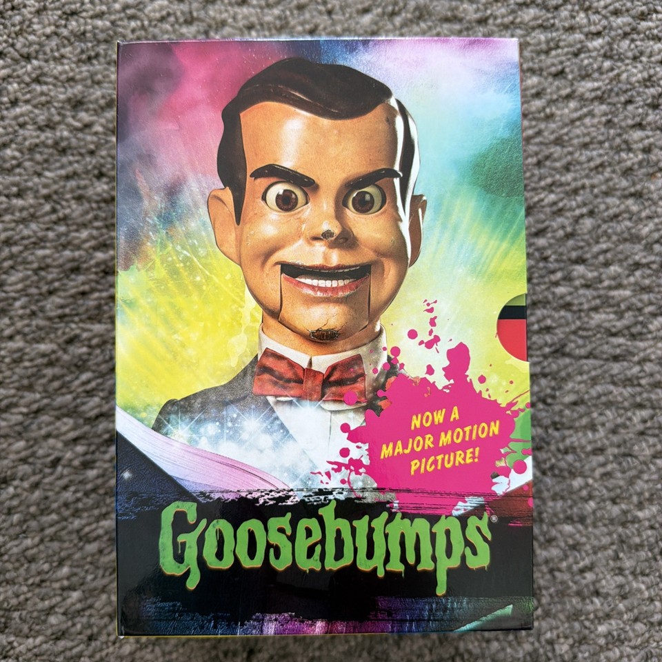 Goosebumps Movie Book Box Set - Set of 10 Books - RL Stine 2015 - VGC ...