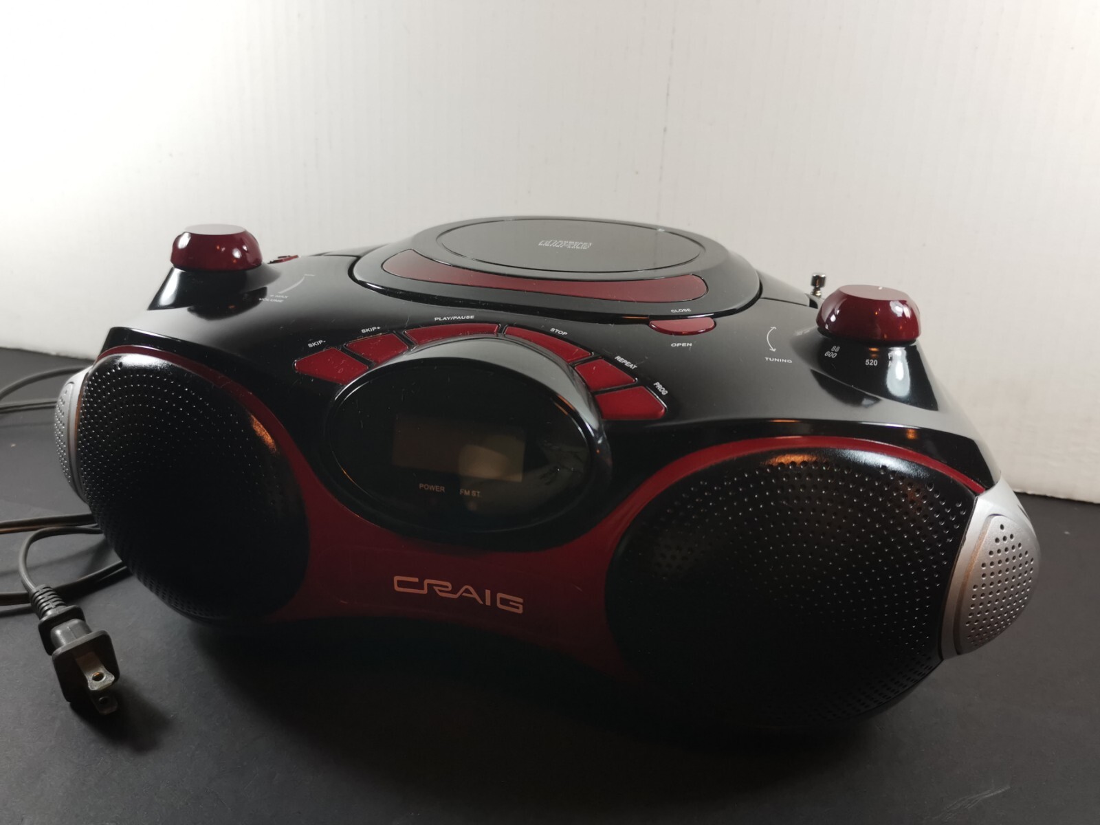 CRAIG CD PLAYER BOOMBOX with AM / FM RADIO RED & BLACK PORTABLE MODEL ...