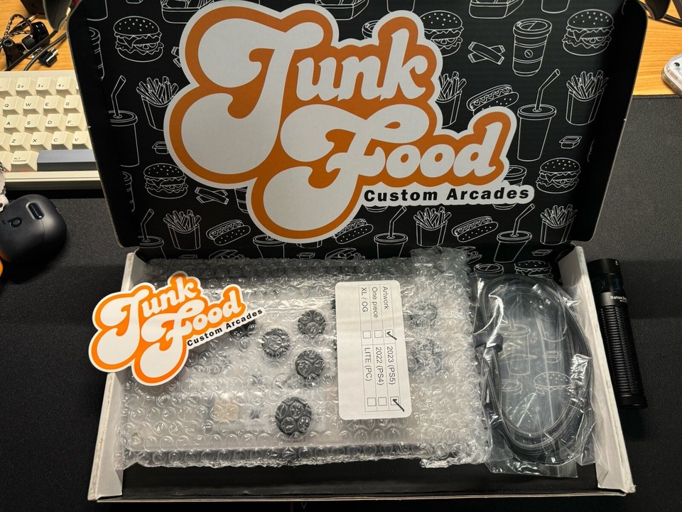 2023 Junkfood Snackbox Micro Artwork Case PC/PS5/PS4/Switch/XsX | eBay