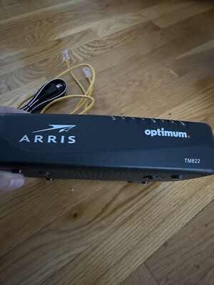 ARRIS TM822 Touchstone DOCSIS 3.0 8x4 Ultra-High Speed Telephone Modem ...