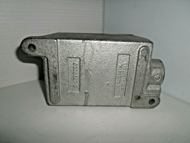 Cooper Crouse-Hinds EDS21273 Explosion Proof Selector Switch Station ...