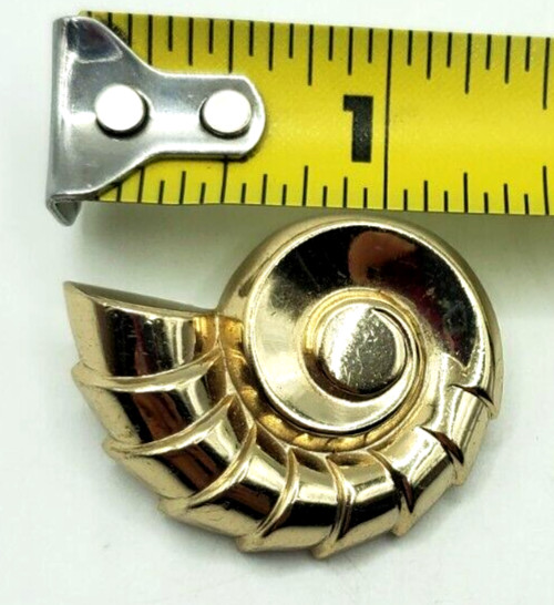 Coro Gold Tone Seashell Brooch Pin Signed - Gem