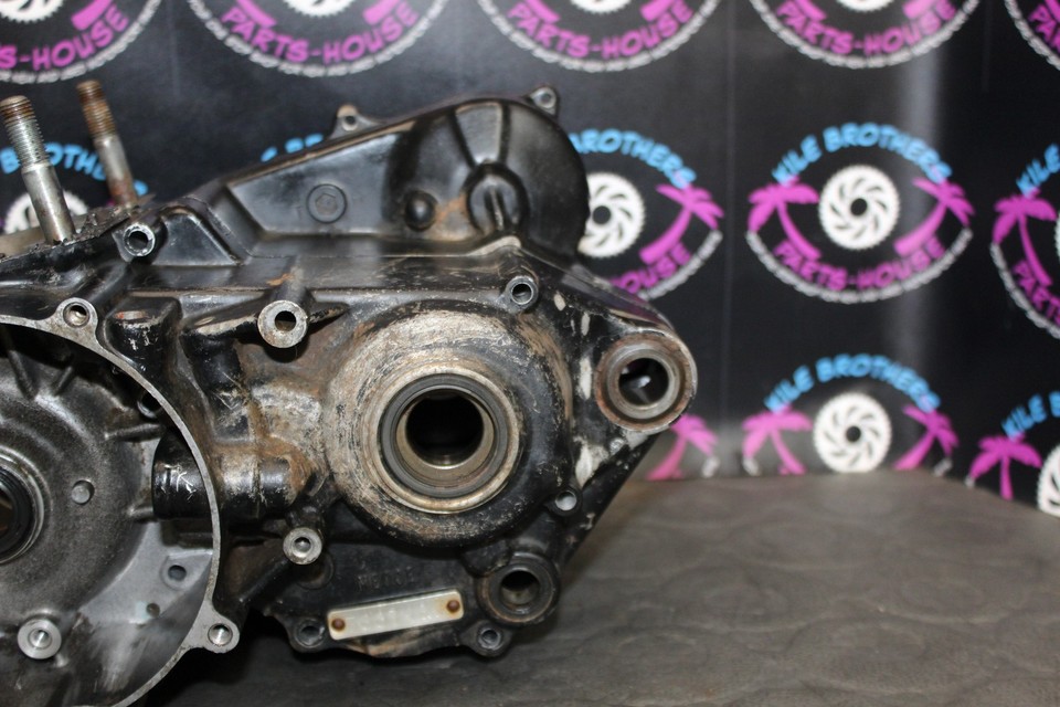 1988 Honda CR250R OEM LEFT RIGHT ENGINE MOTOR CRANKCASE CRANK CASES ...