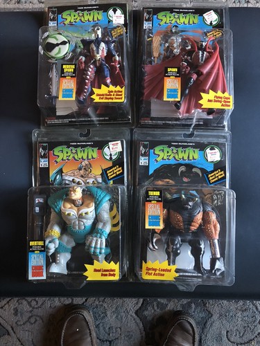Spawn Set Of 4 Action Figures with Comic Book 1994 McFarlane Toys | eBay
