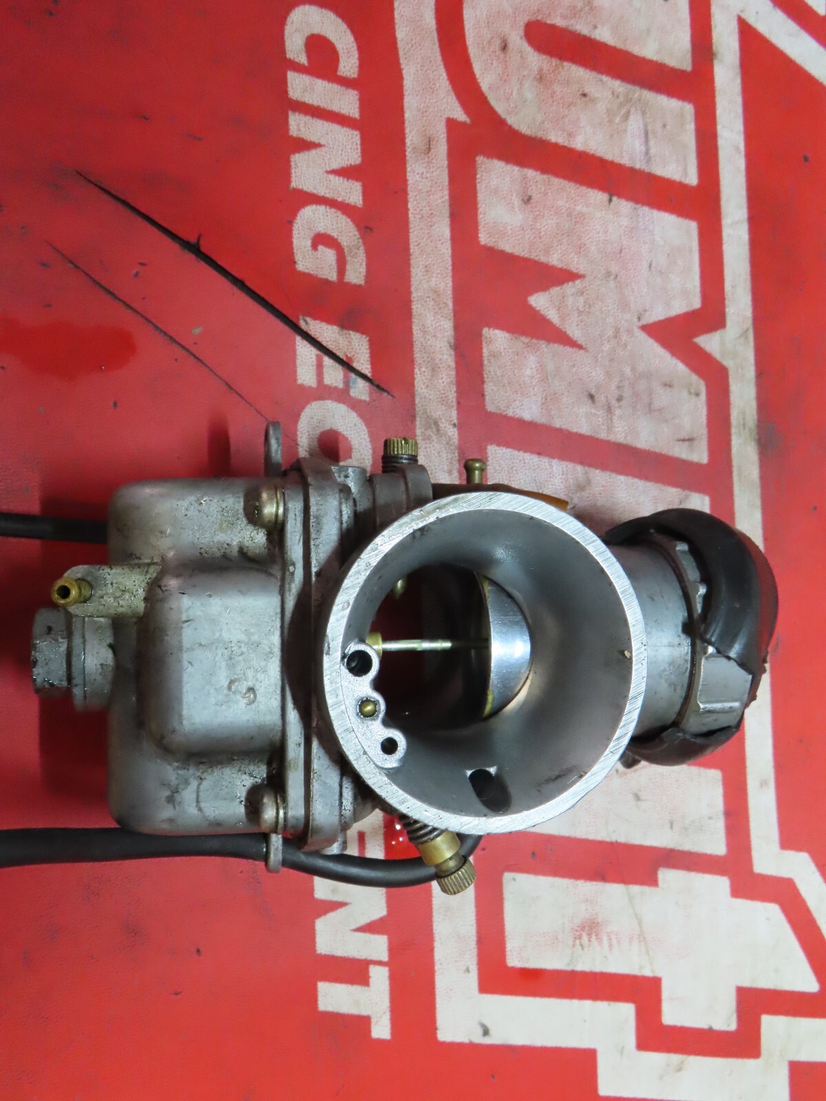 1983 83-84 Yamaha It490 It 490 Carburetor Carb Intake Throttle Body 81 ...