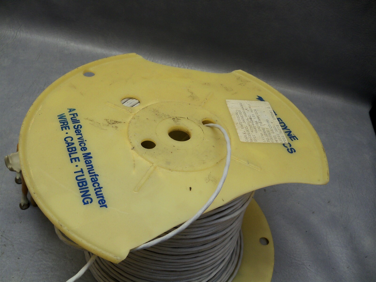Shielded Jacketed 3 Conductor Cable Electrical 18AWG Teledyne ...