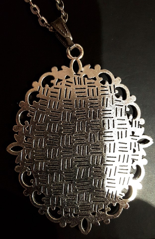 Rossetti Lady Lilith Large Antique Silver Pendant Necklace Pre ...