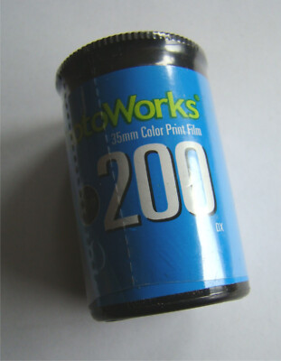 Unopened PhotoWorks 35mm 200 DX 12 Exp Color Print Film camera | eBay