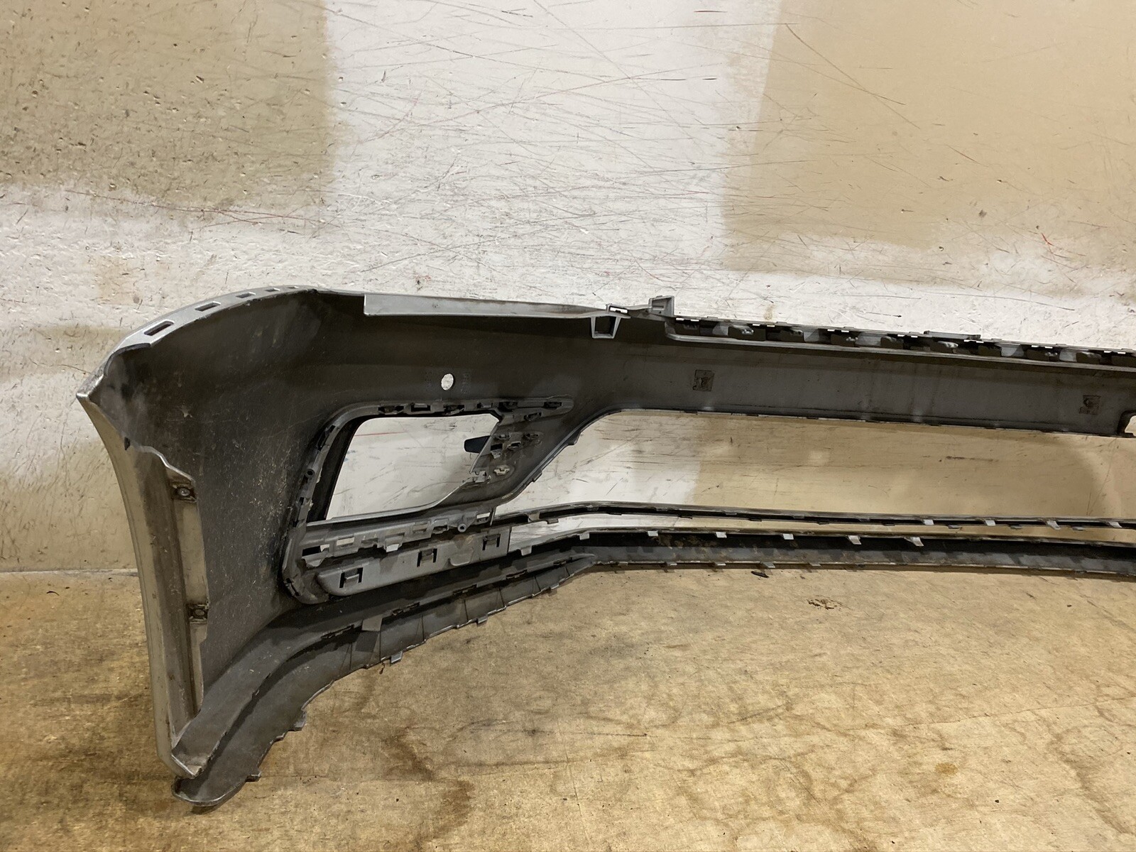 2017 2018 VW VOLKSWAGEN JETTA GLI FRONT BUMPER COVER OEM 5C6807221E | eBay