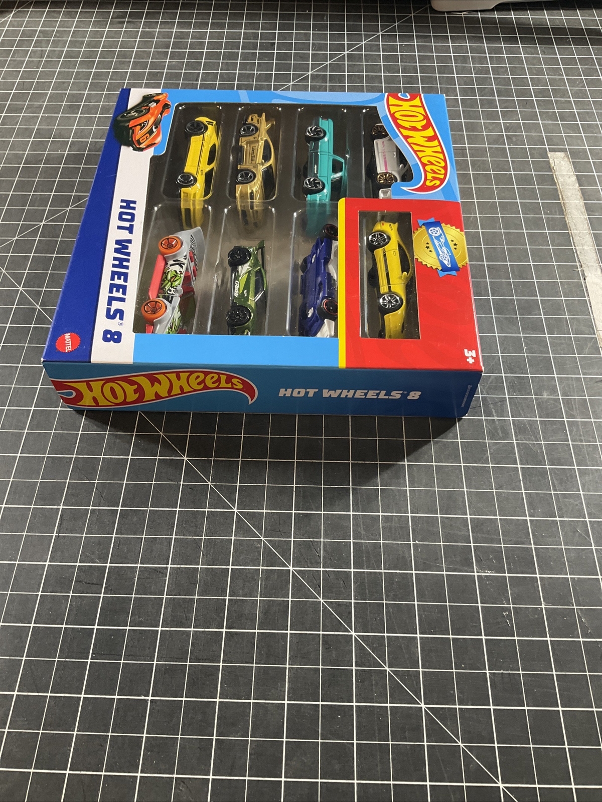 New Hot Wheels - 8 pack Assorted Diecast Cars Mattel Exclusive ...