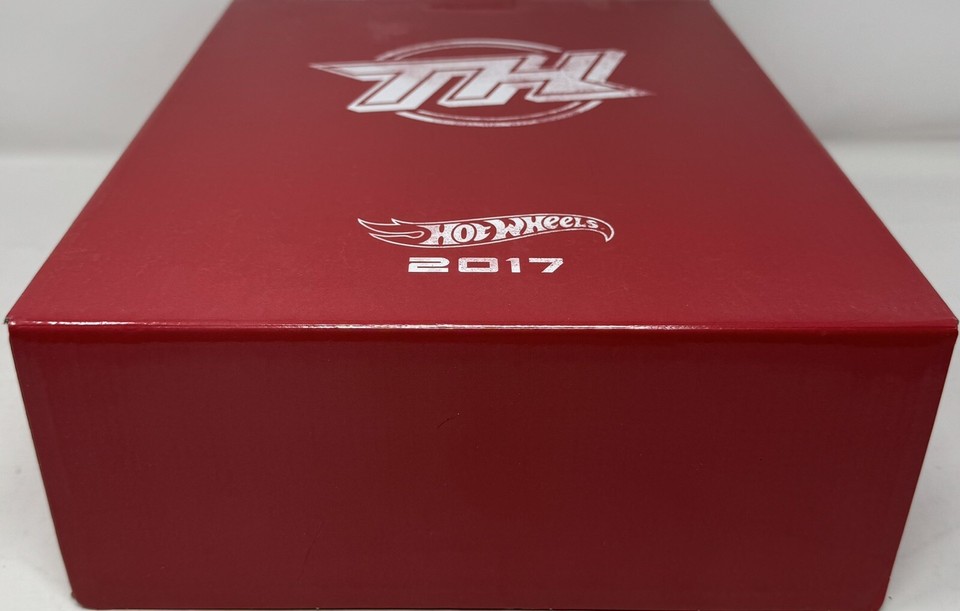 Hot Wheels 2017 RLC Super Treasure Hunt Set #332/1200 (Empty Box Only ...