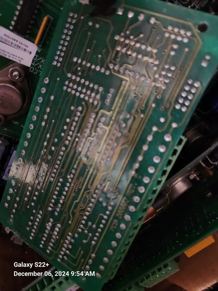 6 pounds RECOVERY Computer Parts Precious Metal Recycling Scrap Boards ...