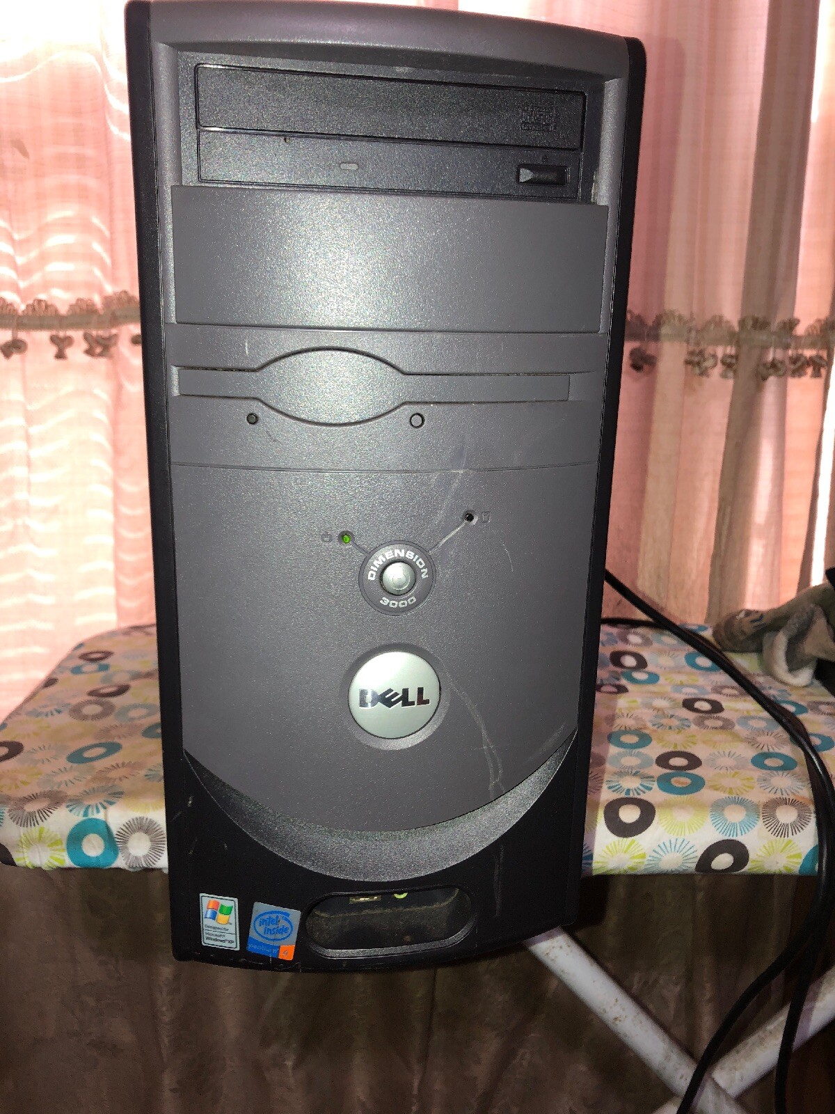 Dell Dimension 3000 workstation computer, no hard drive 512MB Memory ...