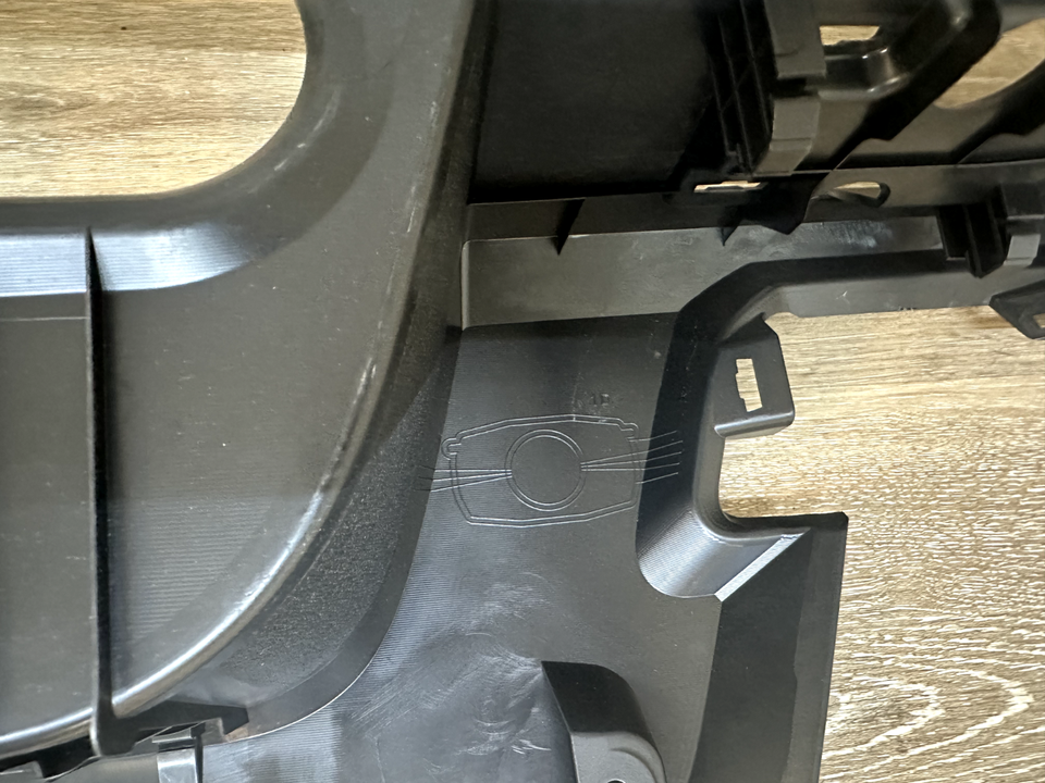 2007 -2013 TOYOTA TUNDRA REAR BUMPER STEP PAD GENUINE OEM PART# 52461 ...
