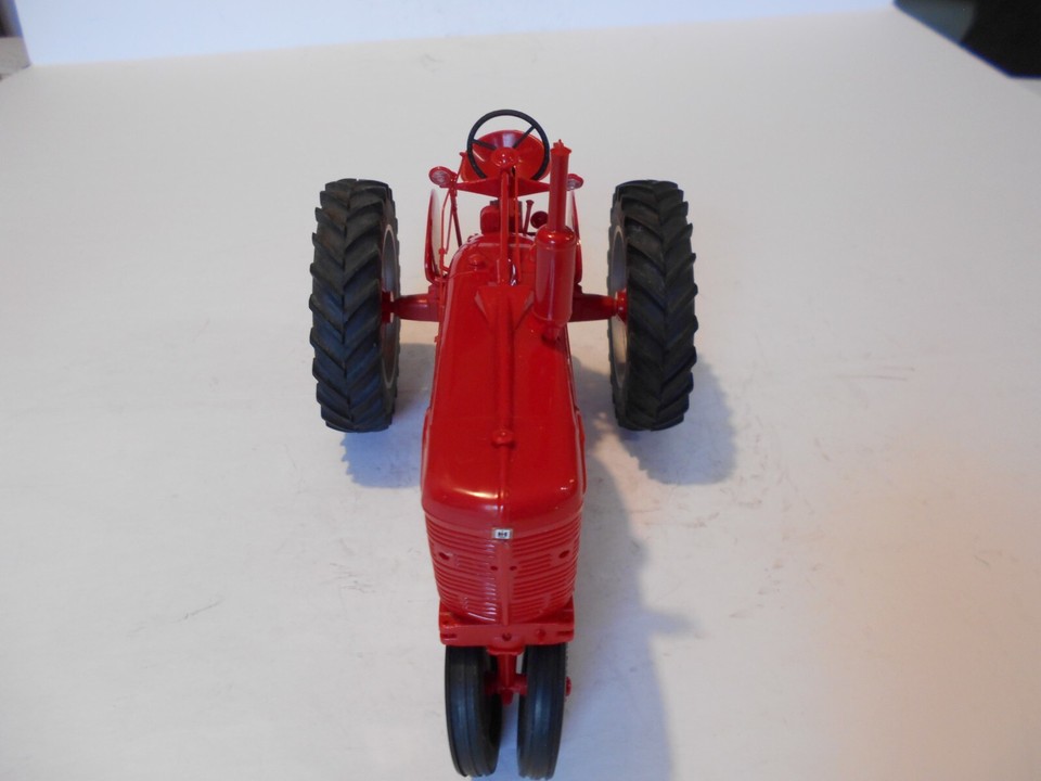 Vintage 1988 Yoder 1:16 Scale Farmall Super MTA Tractor, NF, Gas ...