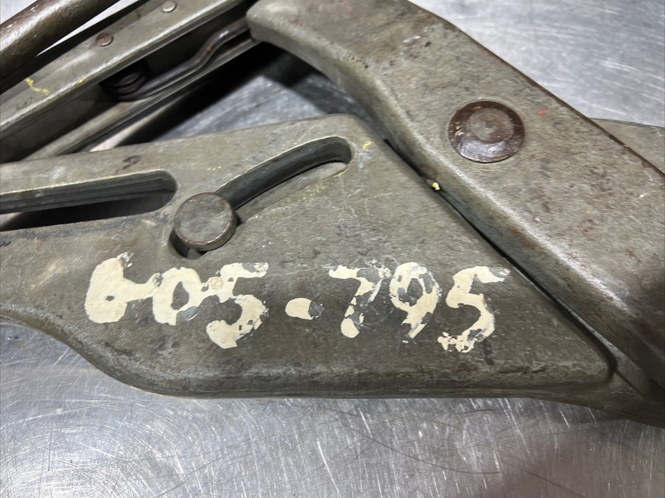 Klein 1628-30B Chicago® Grip for Conductors Used Surplus | eBay