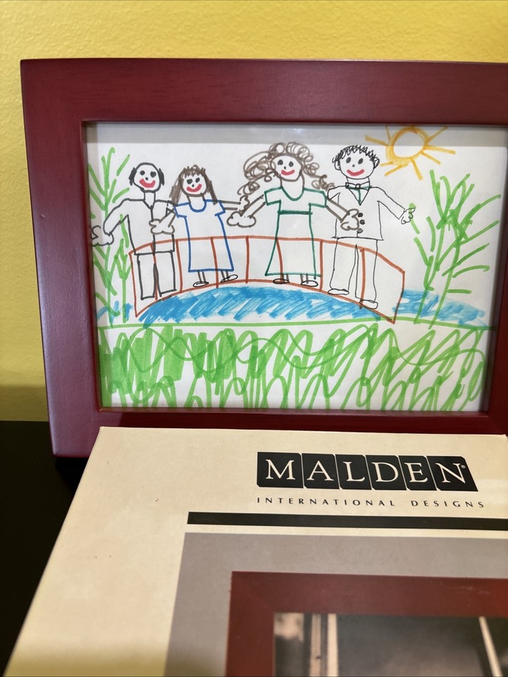 Malden Solid Wood 5" x 7" Reddish Brown Picture Frame #650-57 | eBay