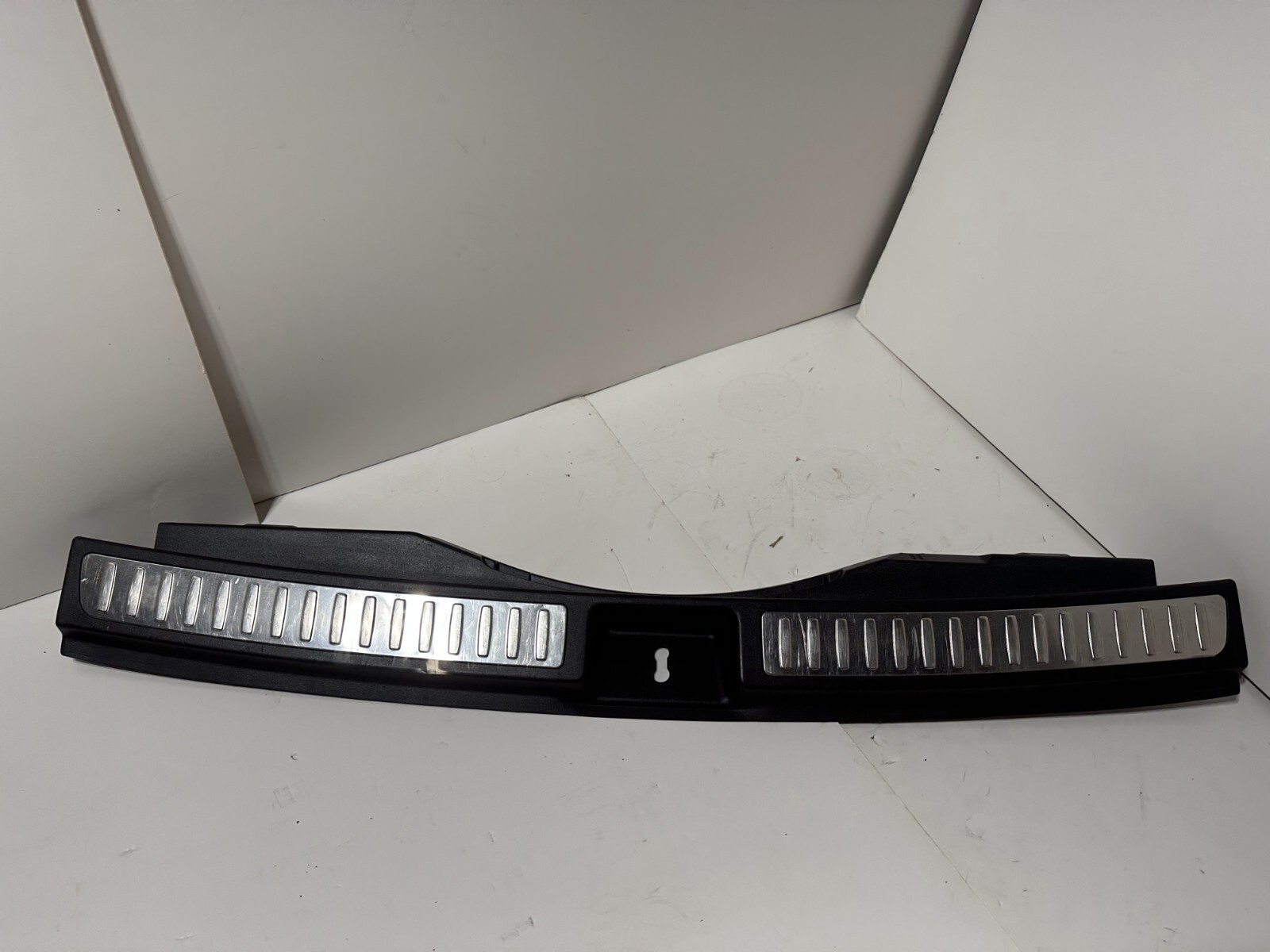 2017 Mercedes-Benz Gls-class X166 Boot Sill Cover Trim A1666900401 for ...