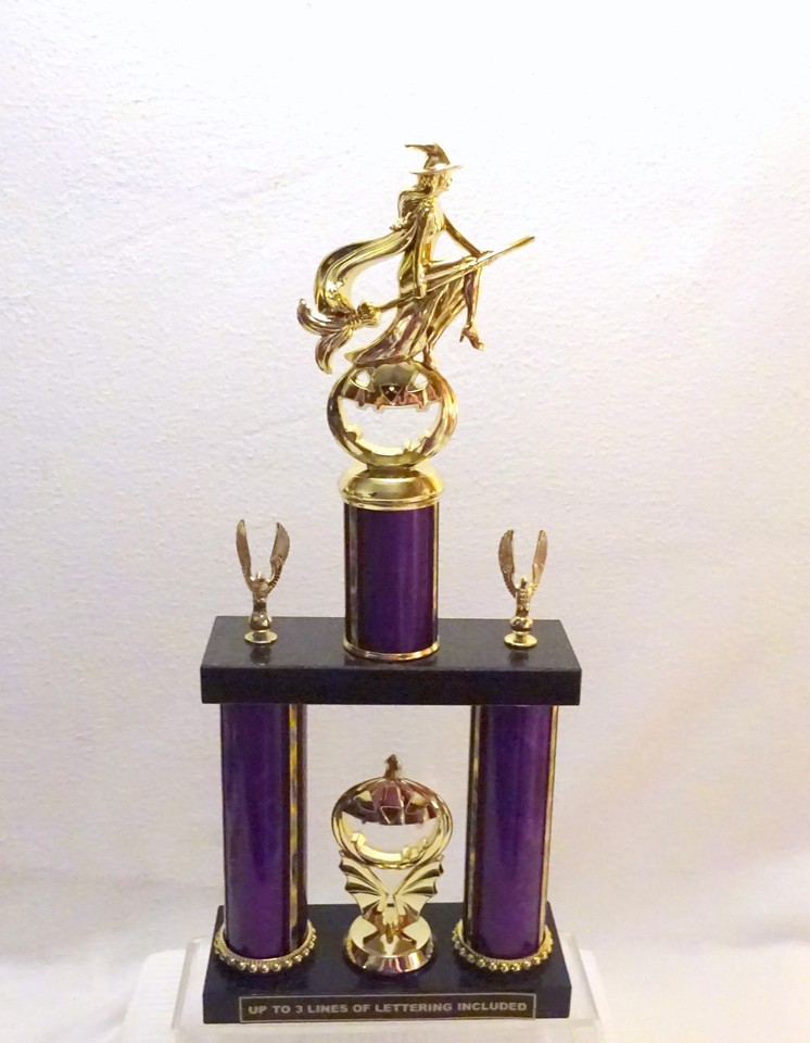 HALLOWEEN WITCH TROPHY HALLOWEEN PARTY PURPLE CR TRUNK OR TREAT | eBay