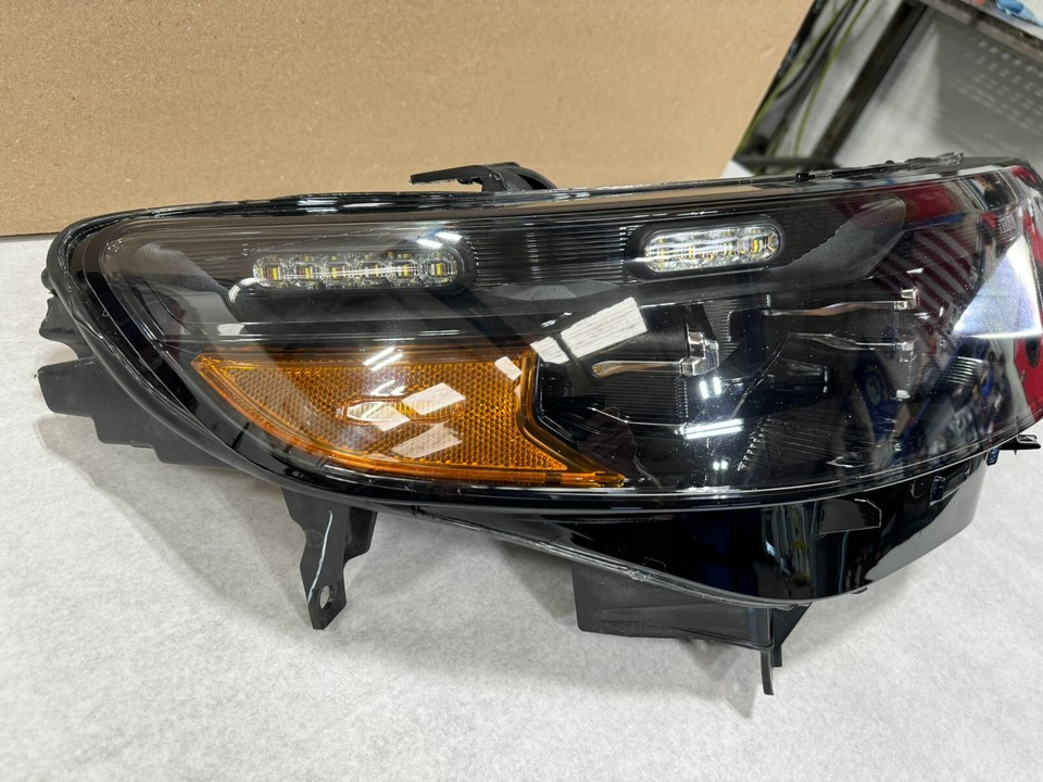 Genuine Ford Lamp Assembly MB5Z-13008-AZ ***Used*** | eBay