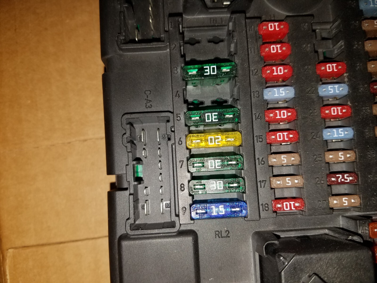 2007-2013 MINI COOPER S R56 POWER DISTRIBUTION FUSE JUNCTION BOX JBE ...