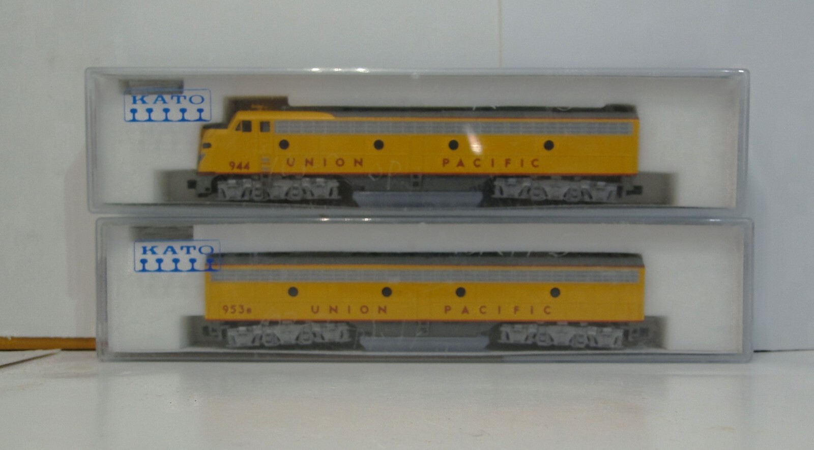 N Scale KATO 176-5315 & 176-5352 Union Pacific E9A & E9B UP Road #'s ...
