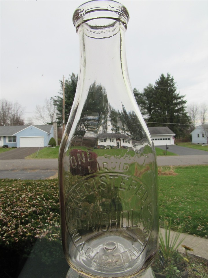 TREQ Milk Bottle C R Nicholas Dairy Farm Niagara Falls NY NIAGARA ...