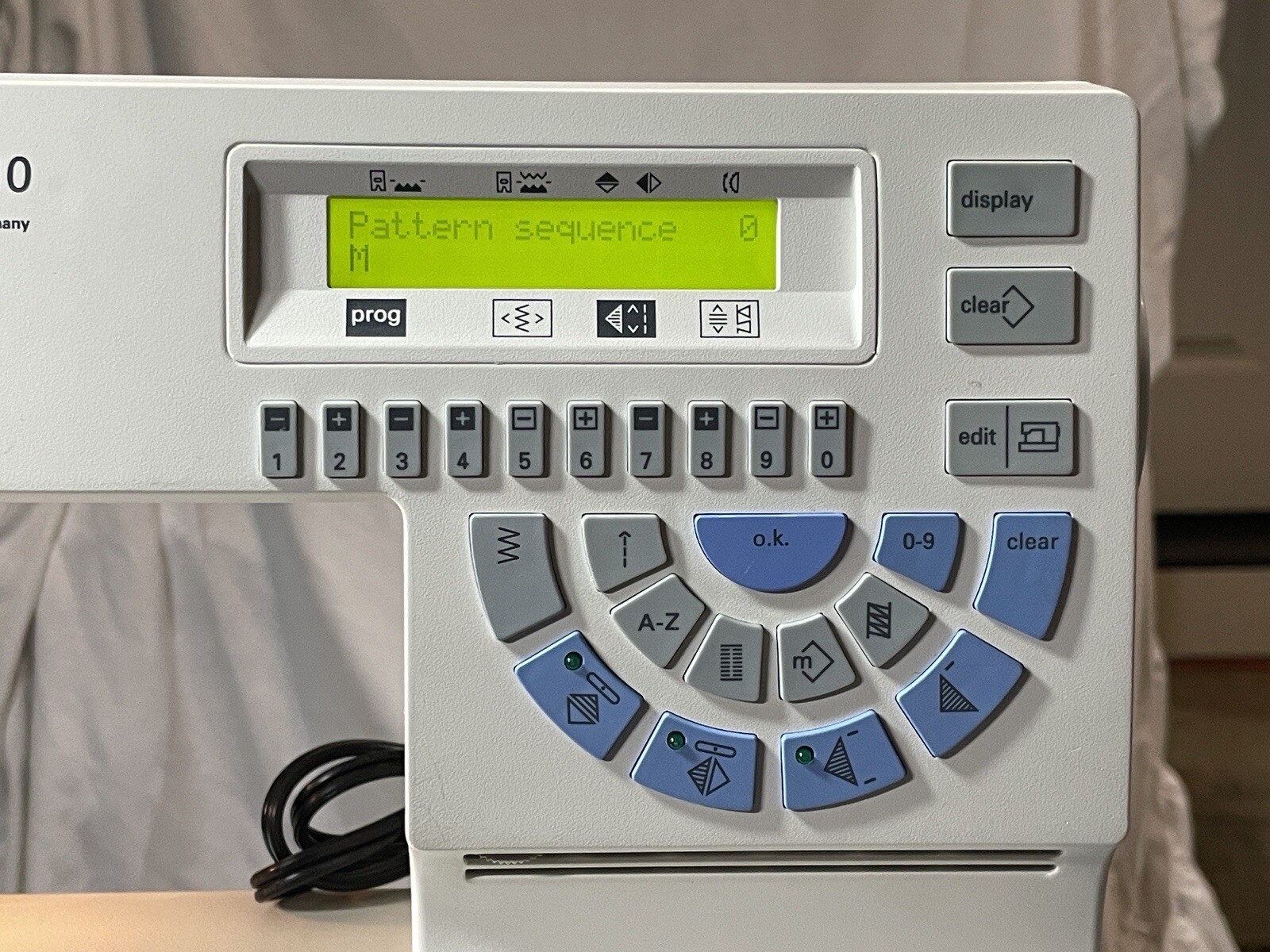 Pfaff Creative 7570 Computerized Sewing Machine for sale online | eBay