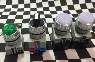 Lot Of 4, Idec Switch APW & ASW & R4X-1, HW-T, HW-C01, APS-PVL, #1327Z4 ...