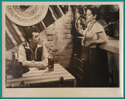 YVETTE DUGAY & RORY CALHOUN in "Domino Kid" - Original Vintage Photo ...