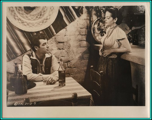 YVETTE DUGAY & RORY CALHOUN in "Domino Kid" - Original Vintage Photo ...