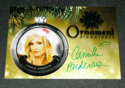 2015 Benchwarmer CAMILLE ANDERSON Holiday #28 ORNAMENT Green Foil ...