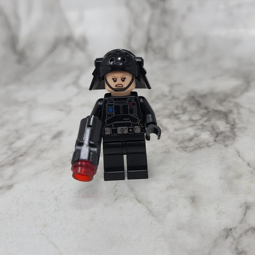 Lego Emigration Officer Corporal Zuzanu Latt Minifigure Star Wars 75207 ...