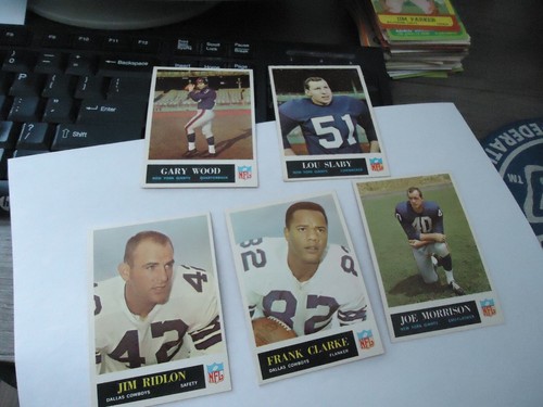 5 VINTAGE 1965 PHILADELPHIA FOOTBALL CARD COMB SHIP FANTASTIC SHAPE JOE ...