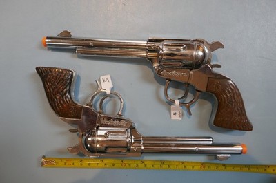 Vintage pair of Schmidt Roy Rogers toy guns | eBay