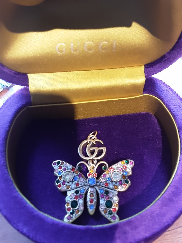100% Gucci 1 pieces vintage pendant charm metal Logo gg 2 inch stamped ...