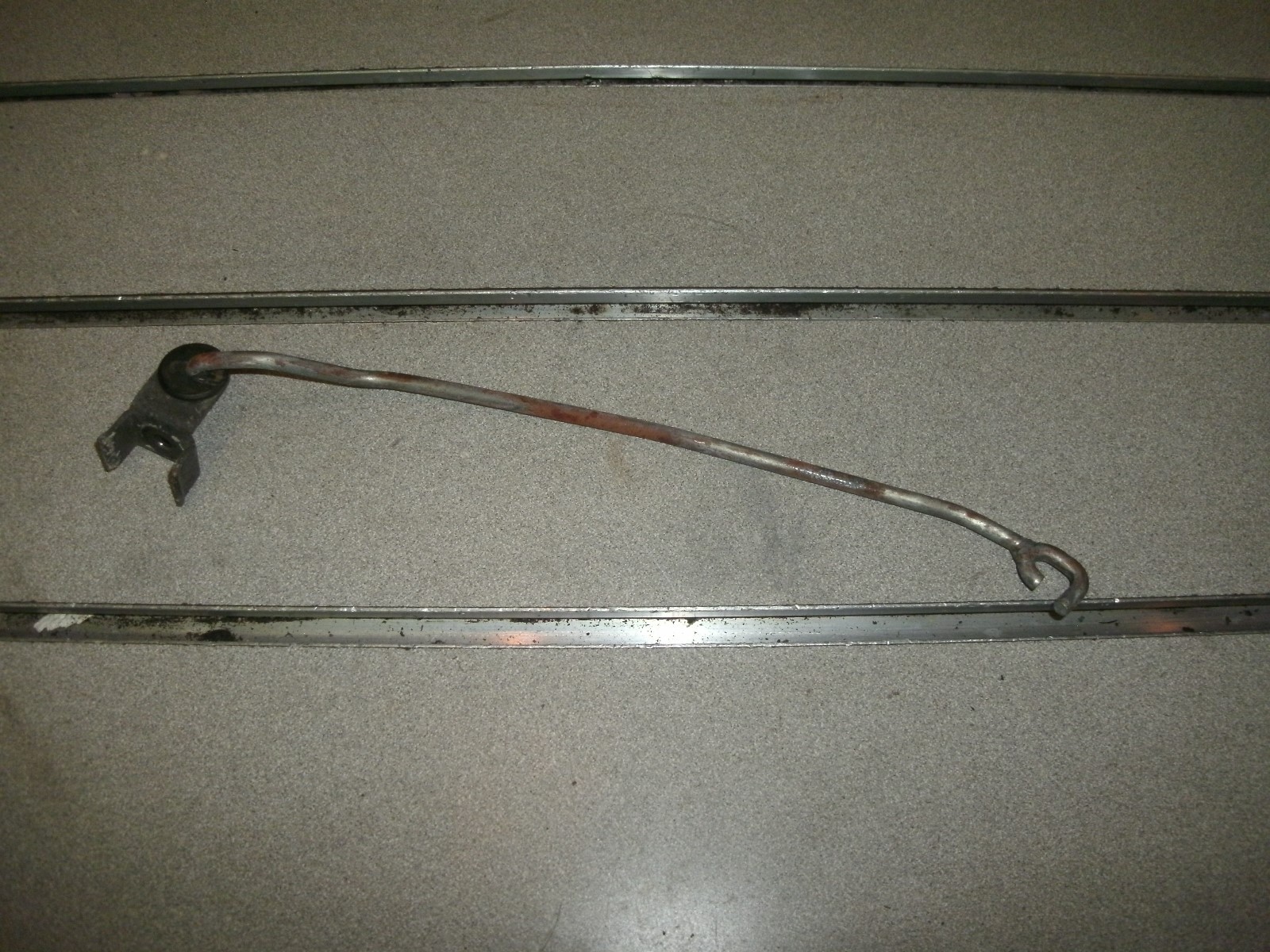 Honda vf,VF750,VF750C,magna,1982,gas tank latch,fuel tank support ...