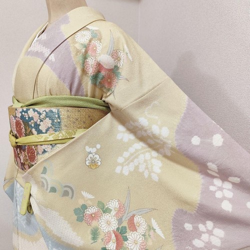 6377 Full Set Of Visiting Kimono, Gold-Koma Embroidery, Shibori, Fukuro ...